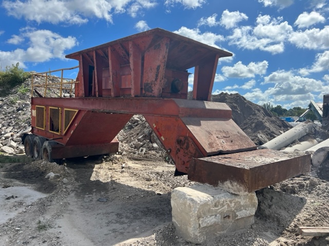 1999 EXTEC 3086 Shredder-SOLD – Big Stuff Equipment Sales