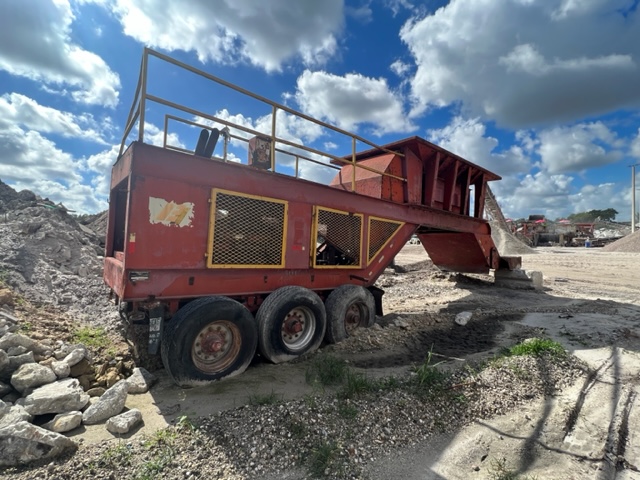 1999 EXTEC 3086 Shredder-SOLD – Big Stuff Equipment Sales