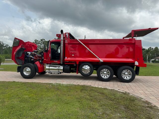 2022 KENWORTH W990 Tri Axle Dump Truck – Big Stuff Equipment Sales
