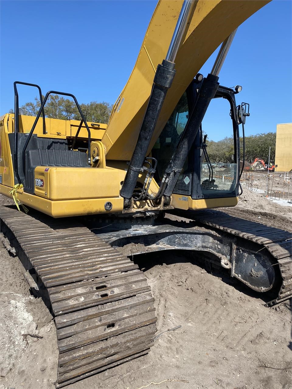 2021 CATERPILLAR 330GC Crawler Excavator – Big Stuff Equipment Sales